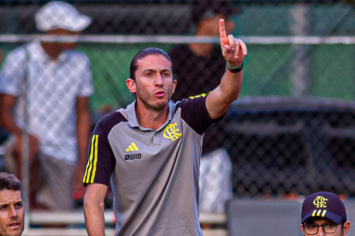 Flamengo entra na disputa com o Grêmio pela contração de meia